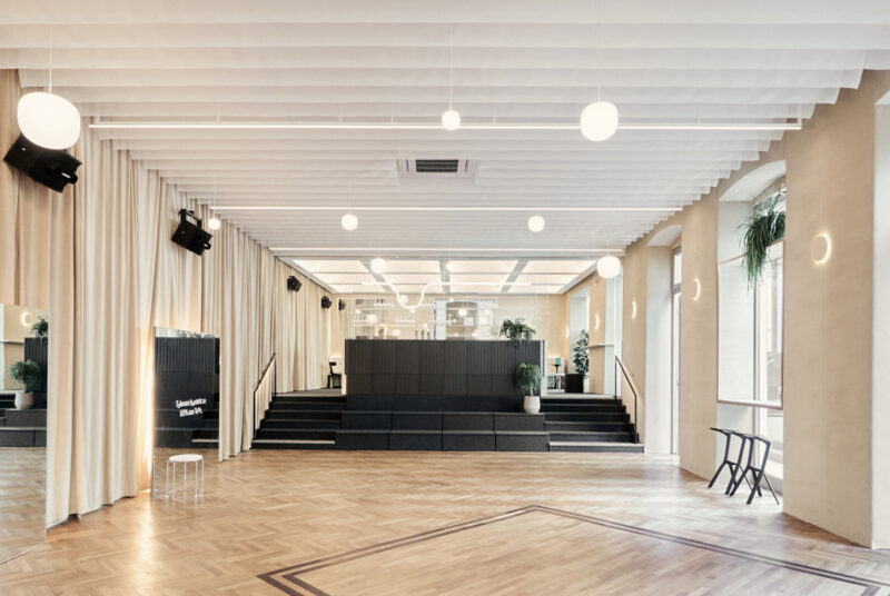 Dance Studio – Dancing in an Old Building – BIG SEE
