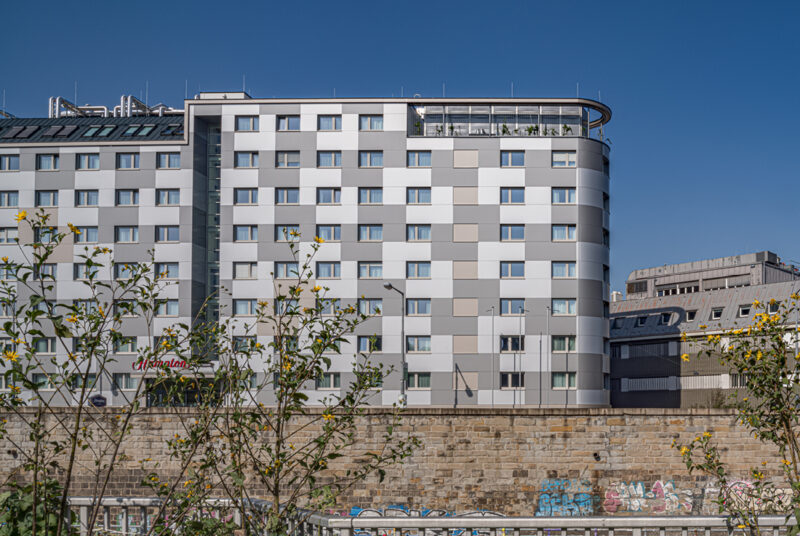 Hotel Hampton by Hilton Vienna City West – BIG SEE
