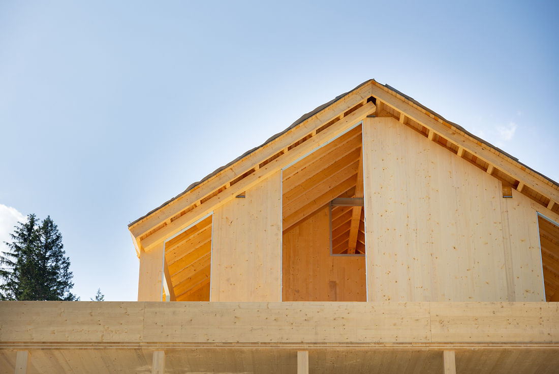 CLT – cross laminated panels – BIG SEE